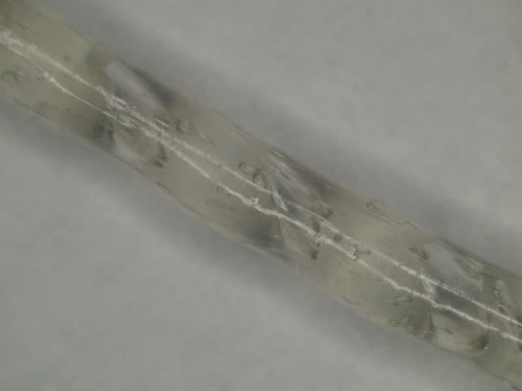 Air bubbles or holes in filament