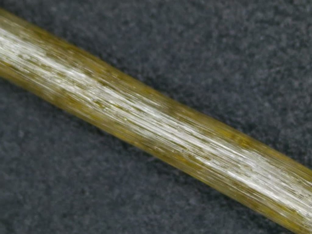 Air bubbles or holes in filament