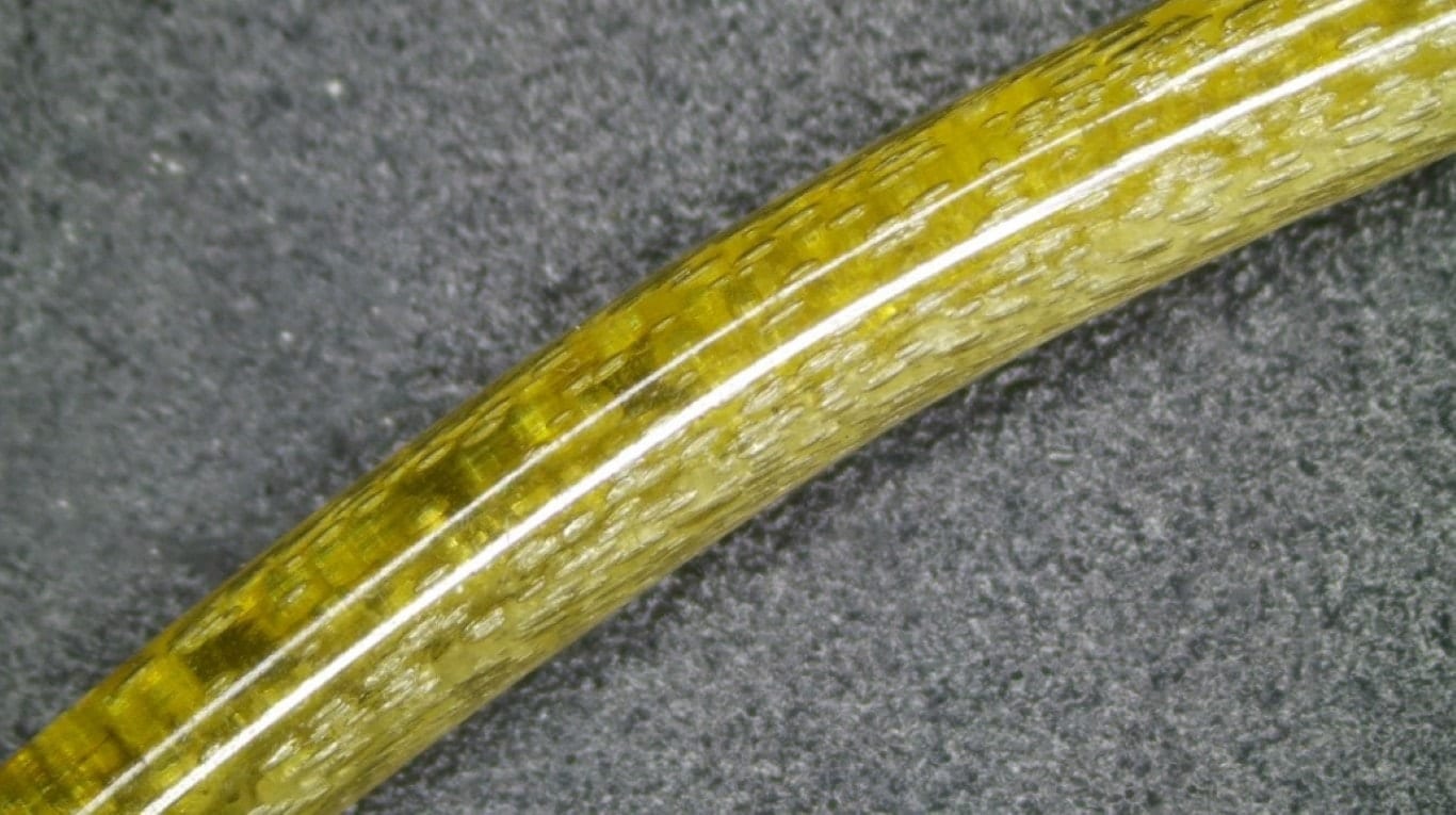 Air bubbles or holes in filament